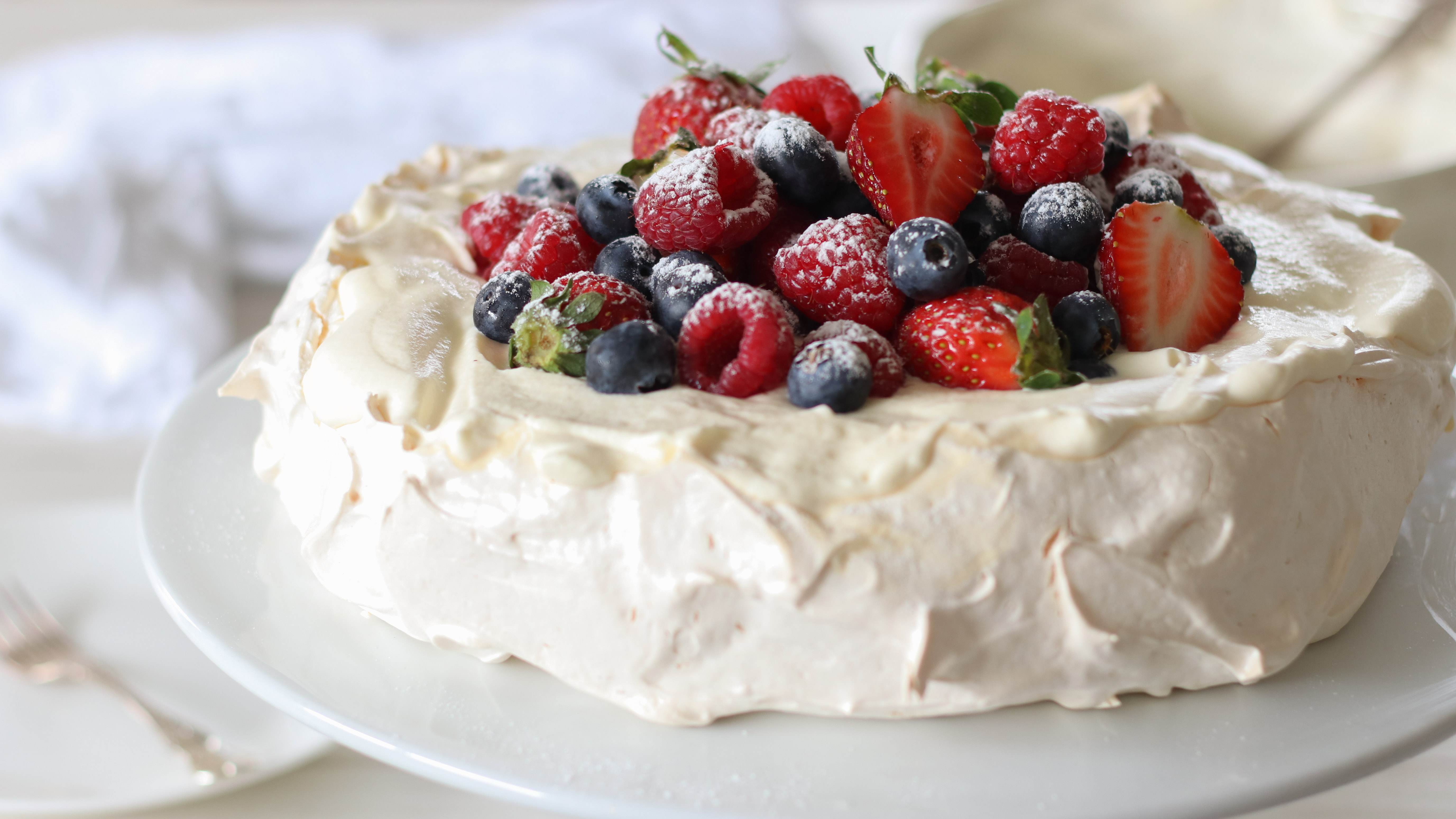 Pavlova Recipe - Recipes by Carina